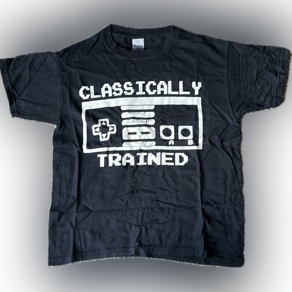 Gildan | Shirts & Tops | Classically Trained Vintage Video Game Shirt S ...